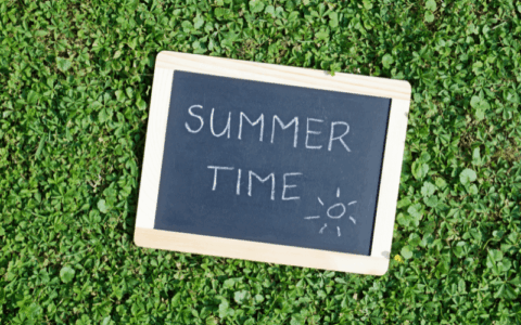 How to Manage Your Employees’ Summer Time Off Requests